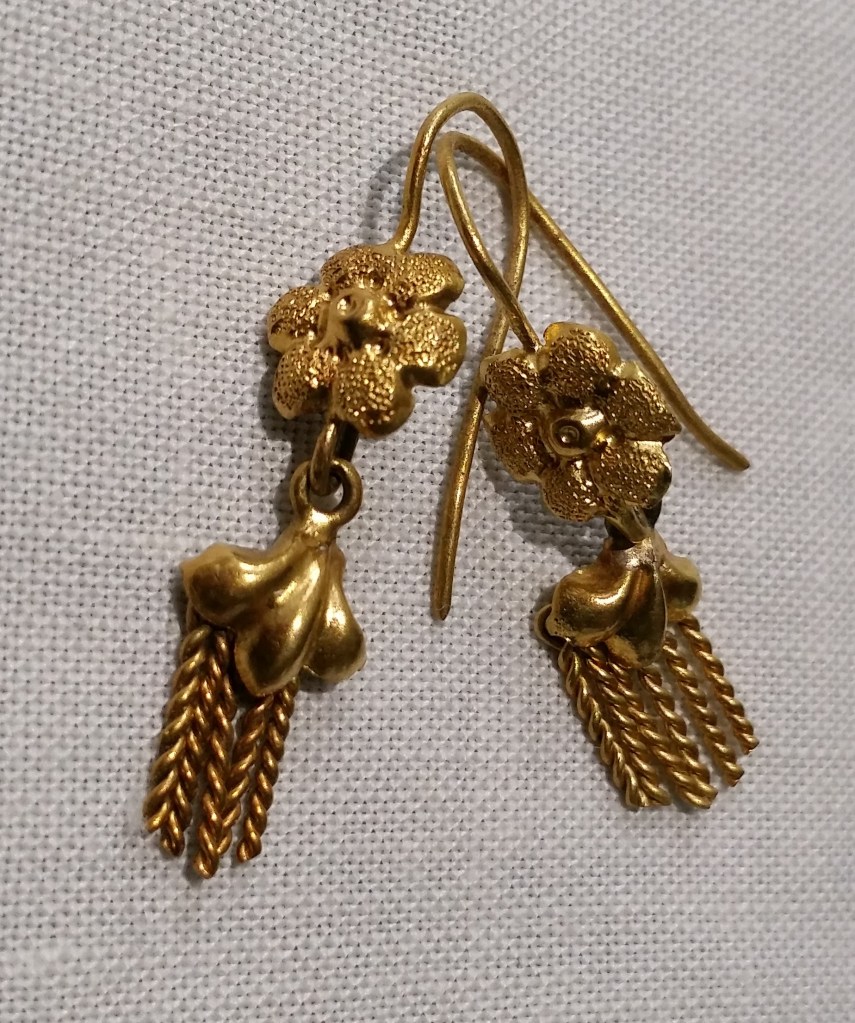 Unknown Unknowns and Elizabethan Earrings | Catherine Meyrick